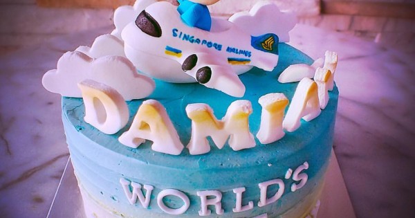 Airplane Cake