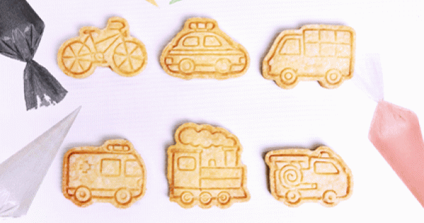 Decorate-Your-Own Cookies Kit: Transport Vehicles